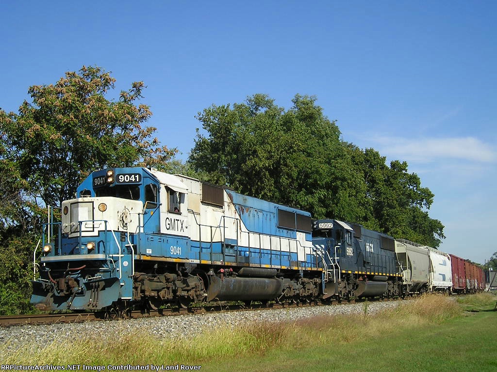 GMTX 9041 On NS 175 Eastbound